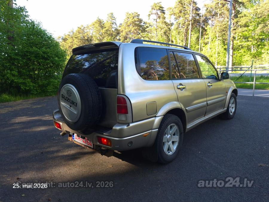 Smilšu krāsa Suzuki grand-vitara 2001 Pērnava, ar dzinēja tilpumu 2.70 L un nobraukumu 387 tūkst. km par 1100 €, foto 7 vietnē AUTOMOTO.COM.LV