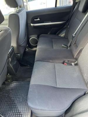 Melns Suzuki grand-vitara 2006 Viļņa, ar dzinēja tilpumu 2.00 L un nobraukumu 230 tūkst. km par 3200 €, foto 13 vietnē AUTOMOTO.COM.LV