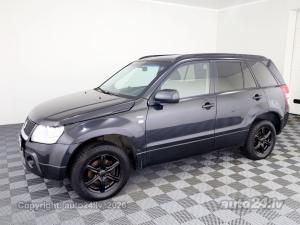 Black Suzuki grand-vitara 2006 in Tallinn, with an engine capacity of 1.90 L and mileage of 255 thousand km for 1999 €, photo 3 on AUTOMOTO.COM.LV
