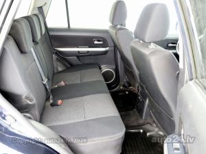 Black Suzuki grand-vitara 2006 in Tallinn, with an engine capacity of 1.90 L and mileage of 255 thousand km for 1999 €, photo 8 on AUTOMOTO.COM.LV