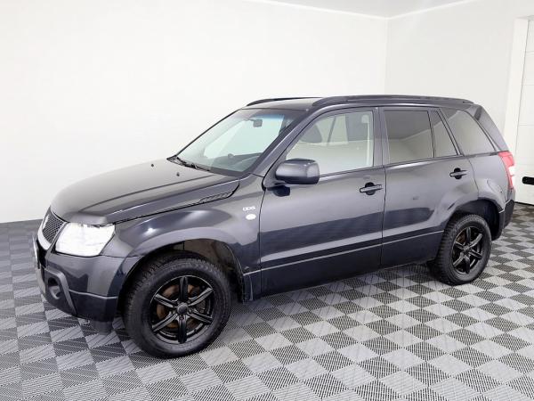 Melns Suzuki grand-vitara 2006 Tallina, ar dzinēja tilpumu 1.90 L un nobraukumu 255 tūkst. km par 1999 €, foto 10 vietnē AUTOMOTO.COM.LV