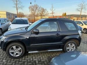 Melns Suzuki grand-vitara 2007 Kauņa, ar dzinēja tilpumu 1.90 L un nobraukumu 215 tūkst. km par 4350 €, foto 3 vietnē AUTOMOTO.COM.LV