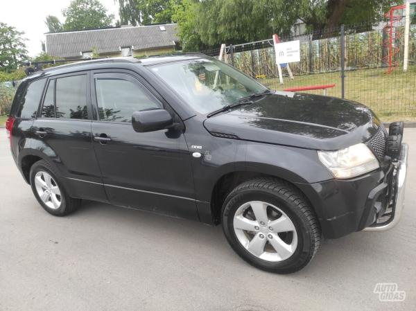 Melns Suzuki grand-vitara 2007 Kretinga, ar dzinēja tilpumu 1.90 L un nobraukumu 423 tūkst. km par 2850 €, foto 3 vietnē AUTOMOTO.COM.LV