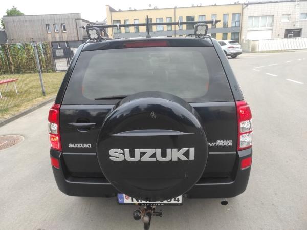 Melns Suzuki grand-vitara 2007 Kretinga, ar dzinēja tilpumu 1.90 L un nobraukumu 423 tūkst. km par 2850 €, foto 5 vietnē AUTOMOTO.COM.LV