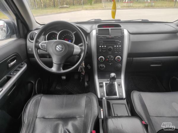 Melns Suzuki grand-vitara 2007 Kretinga, ar dzinēja tilpumu 1.90 L un nobraukumu 423 tūkst. km par 2850 €, foto 7 vietnē AUTOMOTO.COM.LV