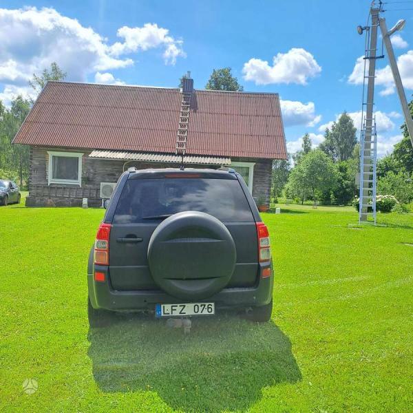 Melns Suzuki grand-vitara 2007 Utena, ar dzinēja tilpumu 2.00 L un nobraukumu 316 tūkst. km par 1150 €, foto 4 vietnē AUTOMOTO.COM.LV