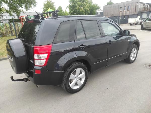Melns Suzuki grand-vitara 2007 Kretinga, ar dzinēja tilpumu 1.90 L un nobraukumu 423 tūkst. km par 2750 €, foto 4 vietnē AUTOMOTO.COM.LV