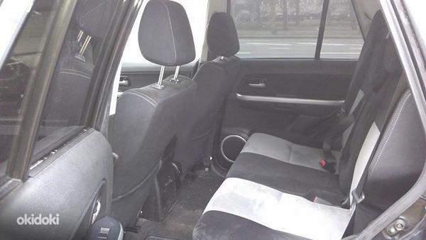 Black Suzuki grand-vitara 2008 in Tallinn, with an engine capacity of 2.00 L and mileage of 142 thousand km for 6000 €, photo 2 on AUTOMOTO.COM.LV