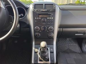 Melns Suzuki grand-vitara 2009 Kauņa, ar dzinēja tilpumu 1.87 L un nobraukumu 99 tūkst. km par 3500 €, foto 10 vietnē AUTOMOTO.COM.LV