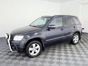 Черный Сузуки Гранд Витара 2010 в Таллин, объемом двигателя 2.40 л и пробегом 212 тыс. км за 1199 €, фото 3 на AUTOMOTO.COM.LV