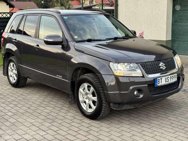 Melns Suzuki grand-vitara 2011 Rokiškis, ar dzinēja tilpumu 1.87 L un nobraukumu 290 tūkst. km par 4950 €, foto 9 vietnē AUTOMOTO.COM.LV