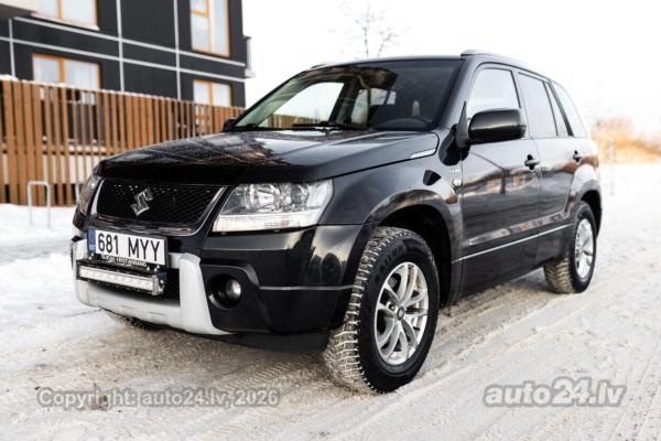 Melns Suzuki grand-vitara 2008 Tallina, ar dzinēja tilpumu 1.90 L un nobraukumu 230 tūkst. km par 3990 €, foto 3 vietnē AUTOMOTO.COM.LV
