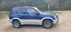 Zils Suzuki grand-vitara 2005 Rēzekne, ar dzinēja tilpumu 2.00 L un nobraukumu 300 tūkst. km par 3250 €, foto 3 vietnē AUTOMOTO.COM.LV