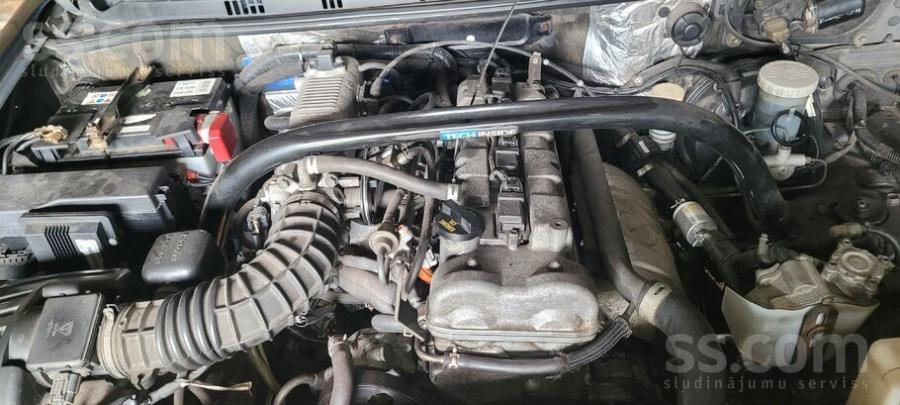 Zils Suzuki grand-vitara 2005 Rēzekne, ar dzinēja tilpumu 2.00 L un nobraukumu 300 tūkst. km par 3250 €, foto 9 vietnē AUTOMOTO.COM.LV