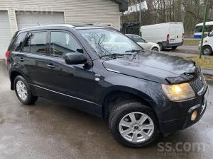 Blue Suzuki grand-vitara 2008 in Riga, with an engine capacity of 1.90 L and mileage of 334 thousand km for 2900 €, photo 2 on AUTOMOTO.COM.LV