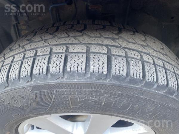 Zils Suzuki grand-vitara 2008 Rīga, ar dzinēja tilpumu 1.90 L un nobraukumu 334 tūkst. km par 2999 €, foto 8 vietnē AUTOMOTO.COM.LV