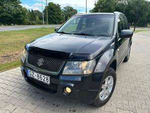 Zils Suzuki grand-vitara 2008 Rīga, ar dzinēja tilpumu 1.90 L un nobraukumu 338 tūkst. km par 2999 €, foto  vietnē AUTOMOTO.COM.LV