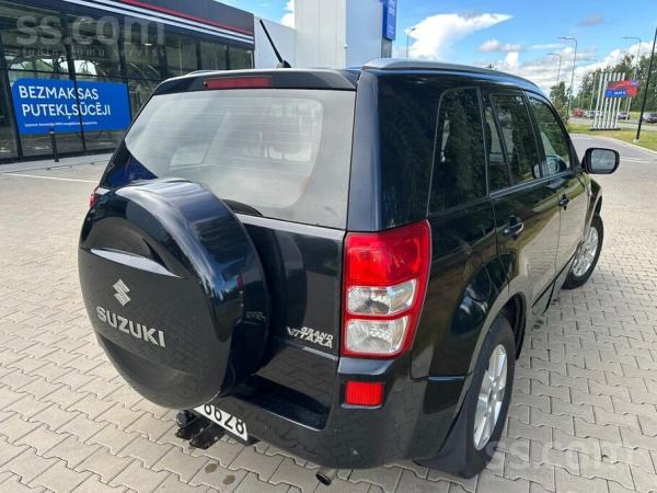 Zils Suzuki grand-vitara 2008 Rīga, ar dzinēja tilpumu 1.90 L un nobraukumu 338 tūkst. km par 2999 €, foto 2 vietnē AUTOMOTO.COM.LV