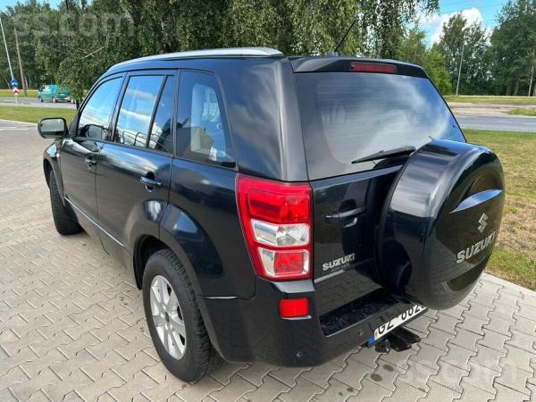 Zils Suzuki grand-vitara 2008 Rīga, ar dzinēja tilpumu 1.90 L un nobraukumu 338 tūkst. km par 2999 €, foto 4 vietnē AUTOMOTO.COM.LV