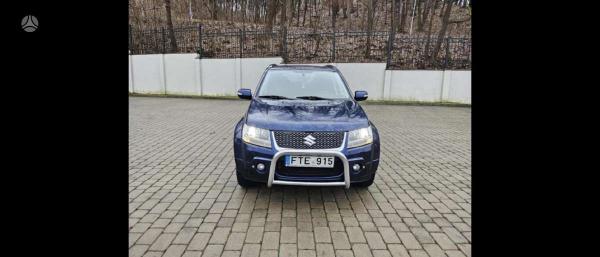 Zils Suzuki grand-vitara 2011 Viļņa, ar dzinēja tilpumu 2.39 L un nobraukumu 160 tūkst. km par 4000 €, foto 5 vietnē AUTOMOTO.COM.LV