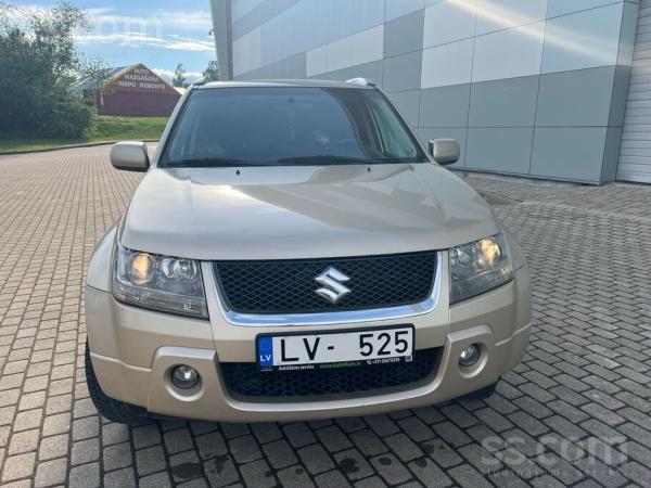 Brown Suzuki grand-vitara 2008 in Dobele, with an engine capacity of 2.00 L and mileage of 260 thousand km for 3550 €, photo 7 on AUTOMOTO.COM.LV