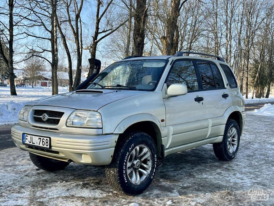 Suzuki grand-vitara 2000 in Silute, with an engine capacity of 2.00 L and mileage of 275 thousand km for 2999 €, photo 2 on AUTOMOTO.COM.LV
