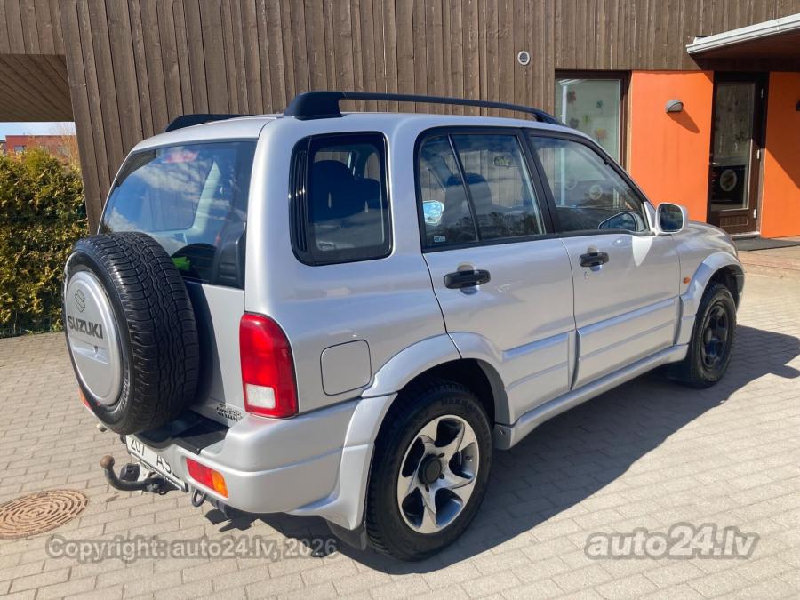 Suzuki grand-vitara 2004 Tallina, ar dzinēja tilpumu 2.00 L un nobraukumu 124 tūkst. km par 3700 €, foto 1 vietnē AUTOMOTO.COM.LV