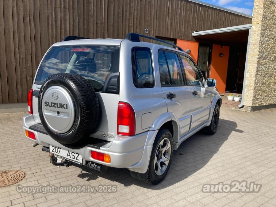 Suzuki grand-vitara 2004 Tallina, ar dzinēja tilpumu 2.00 L un nobraukumu 124 tūkst. km par 3700 €, foto 6 vietnē AUTOMOTO.COM.LV