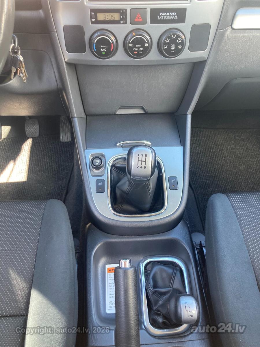 Suzuki grand-vitara 2004 Tallina, ar dzinēja tilpumu 2.00 L un nobraukumu 124 tūkst. km par 3700 €, foto 12 vietnē AUTOMOTO.COM.LV