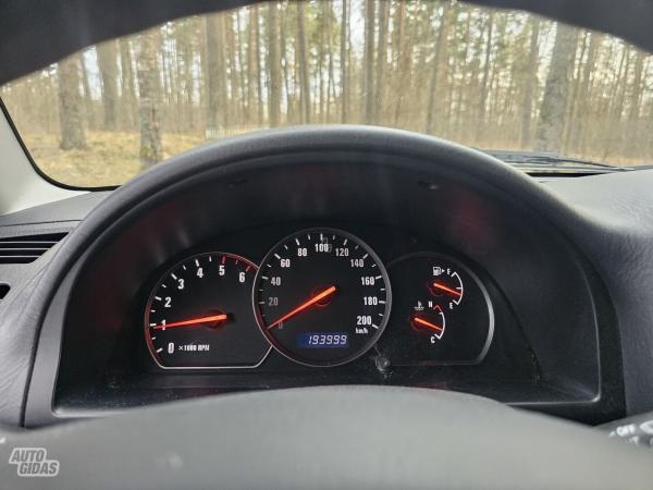 Suzuki grand-vitara 2005 Utena, ar dzinēja tilpumu 2.00 L un nobraukumu 194 tūkst. km par 4900 €, foto 7 vietnē AUTOMOTO.COM.LV