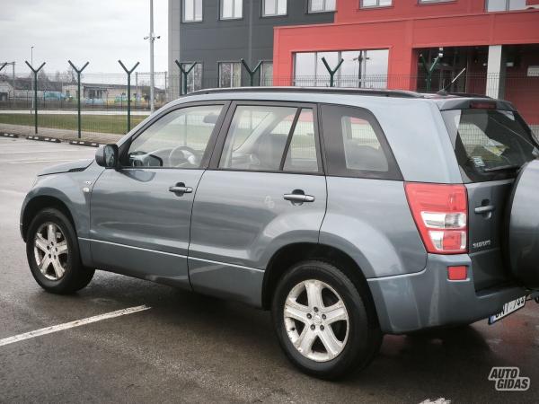 Suzuki grand-vitara 2006 in Telschi, with an engine capacity of 1.90 L and mileage of 282 thousand km for 2300 €, photo 2 on AUTOMOTO.COM.LV