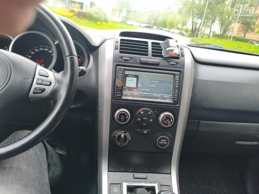 Suzuki grand-vitara 2007 Visaginas, ar dzinēja tilpumu 1.90 L un nobraukumu 193 tūkst. km par 3400 €, foto 15 vietnē AUTOMOTO.COM.LV