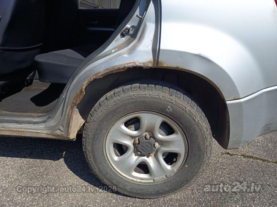 Сузуки Гранд Витара 2007 в Таллин, объемом двигателя 2.00 л и пробегом 344 тыс. км за 1500 €, фото 12 на AUTOMOTO.COM.LV