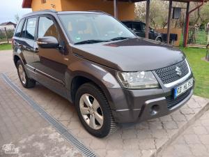 Сузуки Гранд Витара 2011 в Гаргждай, объемом двигателя 1.90 л и пробегом 224 тыс. км за 4950 €, фото  на AUTOMOTO.COM.LV