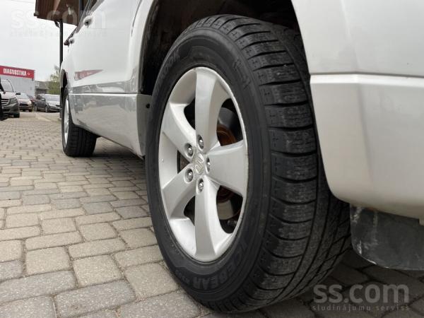 Suzuki grand-vitara 2011 Talsi, ar dzinēja tilpumu 2.40 L un nobraukumu 252 tūkst. km par 4400 €, foto 9 vietnē AUTOMOTO.COM.LV