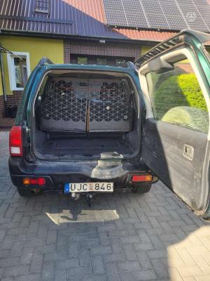 Green Suzuki grand-vitara 2003 in Radviliskis, with an engine capacity of 2.00 L and mileage of 310 thousand km for 1300 €, photo 6 on AUTOMOTO.COM.LV