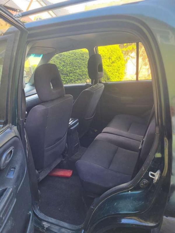 Green Suzuki grand-vitara 2003 in Radviliskis, with an engine capacity of 2.00 L and mileage of 310 thousand km for 1300 €, photo 6 on AUTOMOTO.COM.LV