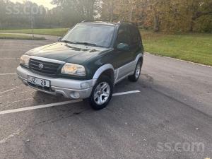 Green Suzuki grand-vitara 2003 in Aluksne, with an engine capacity of 1.60 L and mileage of 92 thousand km for 2250 €, photo  on AUTOMOTO.COM.LV