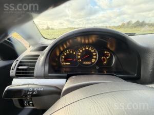 Zaļš Suzuki grand-vitara 2003 Liepāja, ar dzinēja tilpumu 2.00 L un nobraukumu 275 tūkst. km par 3200 €, foto 9 vietnē AUTOMOTO.COM.LV