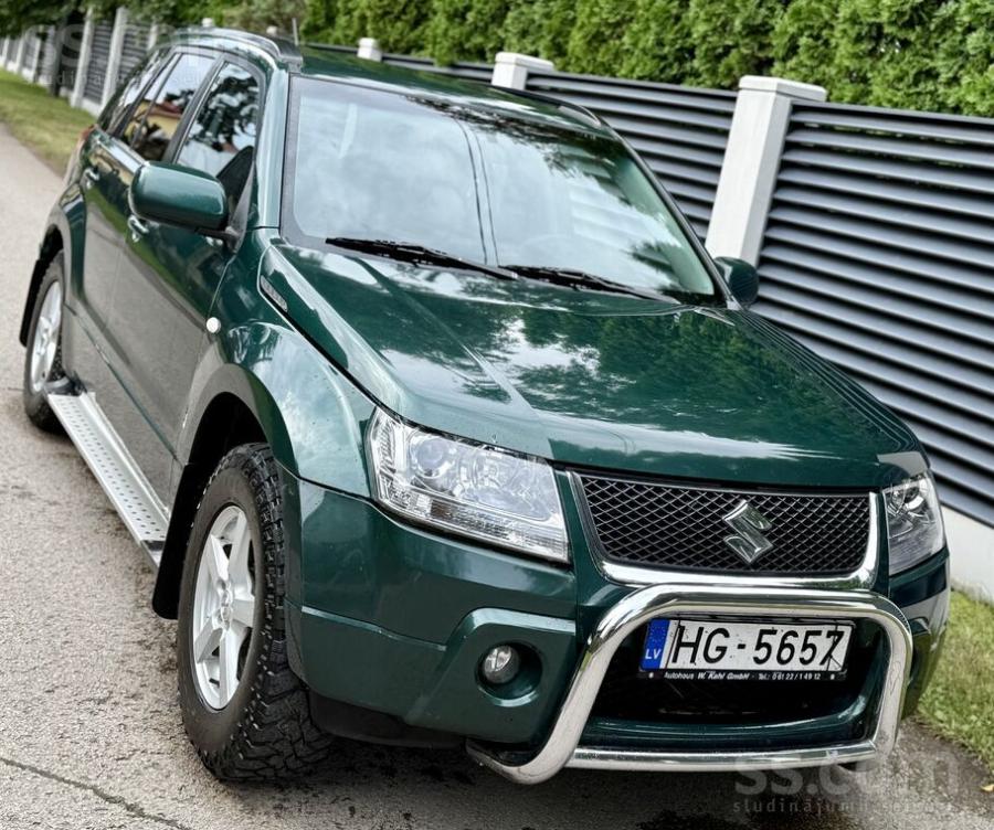 Zaļš Suzuki grand-vitara 2006 Rīga, ar dzinēja tilpumu 2.00 L un nobraukumu 0 tūkst. km par 2750 €, foto 1 vietnē AUTOMOTO.COM.LV