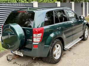 Zaļš Suzuki grand-vitara 2006 Rīga, ar dzinēja tilpumu 2.00 L un nobraukumu 0 tūkst. km par 2750 €, foto 5 vietnē AUTOMOTO.COM.LV