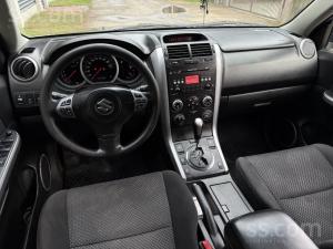 Zaļš Suzuki grand-vitara 2006 Rīga, ar dzinēja tilpumu 2.00 L un nobraukumu 0 tūkst. km par 2750 €, foto 7 vietnē AUTOMOTO.COM.LV