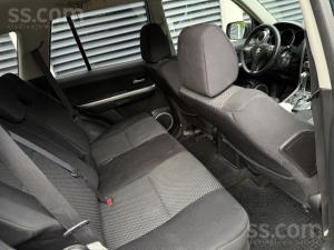 Zaļš Suzuki grand-vitara 2006 Rīga, ar dzinēja tilpumu 2.00 L un nobraukumu 0 tūkst. km par 2750 €, foto 10 vietnē AUTOMOTO.COM.LV