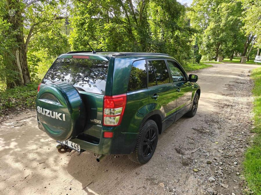 Zaļš Suzuki grand-vitara 2007 Viļņa, ar dzinēja tilpumu 2.00 L un nobraukumu 171 tūkst. km par 3350 €, foto 5 vietnē AUTOMOTO.COM.LV