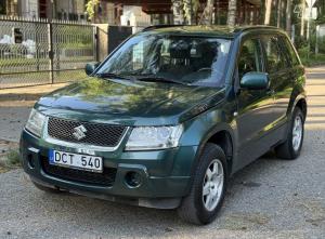 Green Suzuki grand-vitara 2008 in Vilnius, with an engine capacity of 2.00 L and mileage of 165 thousand km for 2950 €, photo  on AUTOMOTO.COM.LV