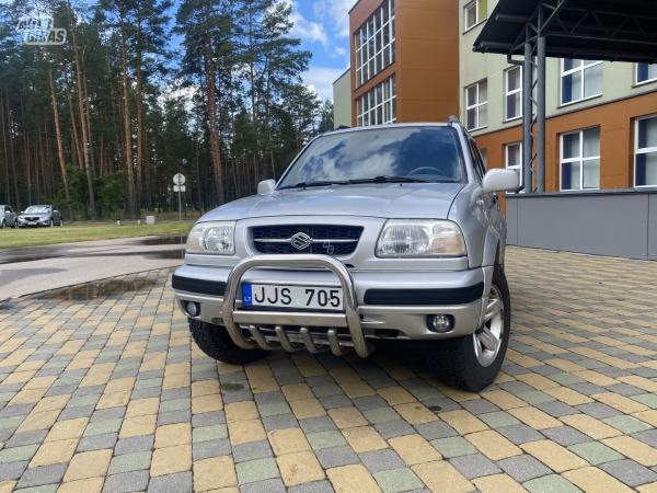 Серый Сузуки Гранд Витара 2001 в Друскининкай, объемом двигателя 2.50 л и пробегом 230 тыс. км за 2200 €, фото 5 на AUTOMOTO.COM.LV
