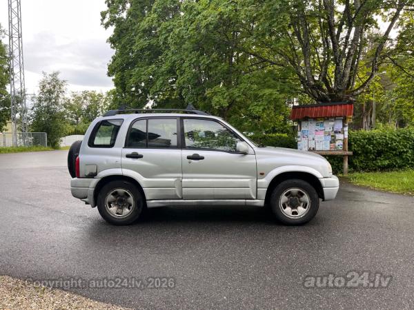 Pelēks Suzuki grand-vitara 2004 Tallina, ar dzinēja tilpumu 2.00 L un nobraukumu 0 tūkst. km par 1500 €, foto 3 vietnē AUTOMOTO.COM.LV