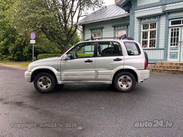 Grey Suzuki grand-vitara 2004 in Tallinn, with an engine capacity of 2.00 L and mileage of 0 thousand km for 1500 €, photo 6 on AUTOMOTO.COM.LV