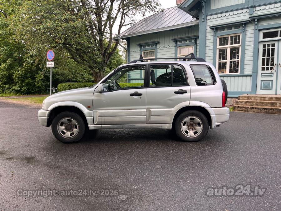 Pelēks Suzuki grand-vitara 2004 Tallina, ar dzinēja tilpumu 2.00 L un nobraukumu 0 tūkst. km par 1500 €, foto 7 vietnē AUTOMOTO.COM.LV