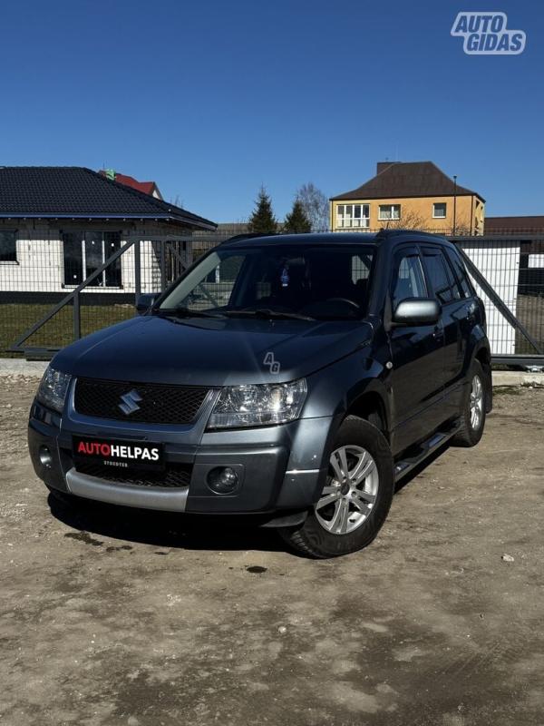 Grey Suzuki grand-vitara 2006 in Klaipeda, with an engine capacity of 1.90 L and mileage of 230 thousand km for 3500 €, photo 1 on AUTOMOTO.COM.LV